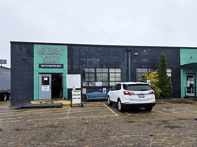 The teal-accented entrance to Diversity Thrift stands like a portal to treasure-hunting paradise. Who knew bargain heaven had such a distinctive fa&ccedil;ade?