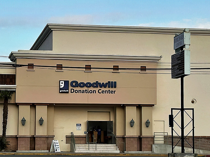 The Goodwill Donation Center welcomes generous Californians under sunny skies. Your castoffs become someone else's treasures in this unassuming building.