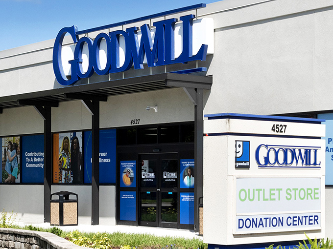 The blue Goodwill sign beckons like a lighthouse to bargain hunters navigating the seas of retail. This Jacksonville treasure trove promises adventures in thrifting unlike any other.