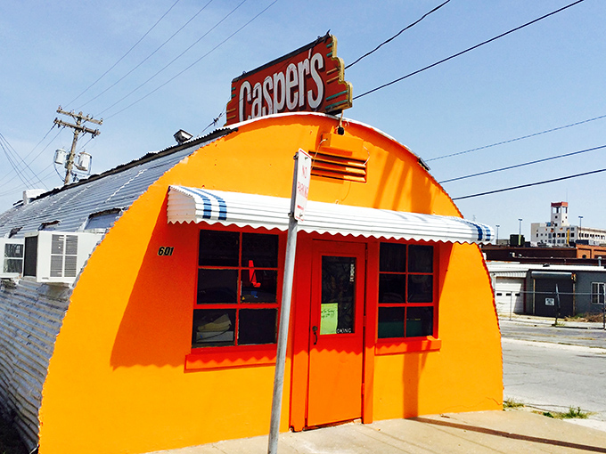 Painted the color of a sunset (or perhaps a grilled cheese), Casper's vibrant exterior promises the kind of no-nonsense deliciousness that Instagram filters can't improve.