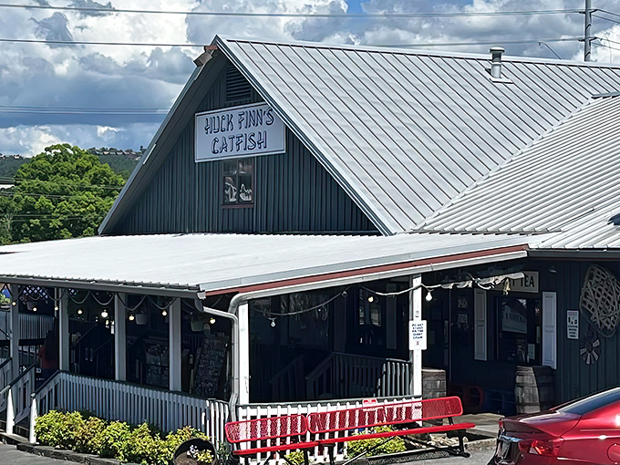 With its metal roof and welcoming red benches, Huck Finn's looks like the kind of place your grandfather would approve of immediately&mdash;and he'd be right.