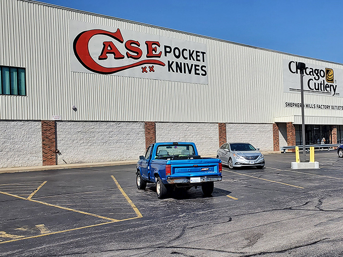 The exterior of Shepherd Hills Factory Outlets announces its specialty loud and clear&mdash;serious cutlery for serious collectors and cooks alike. 