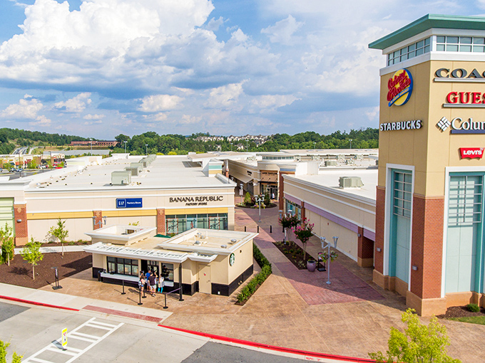 A shopper's paradise stretching out under Georgia's blue skies. The architectural blend of modern design and Southern charm invites you to explore every corner.