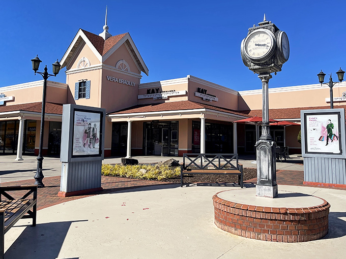 The colonial-style architecture of North Georgia Premium Outlets makes bargain hunting feel like a quaint New England getaway. Who knew savings could look this charming?