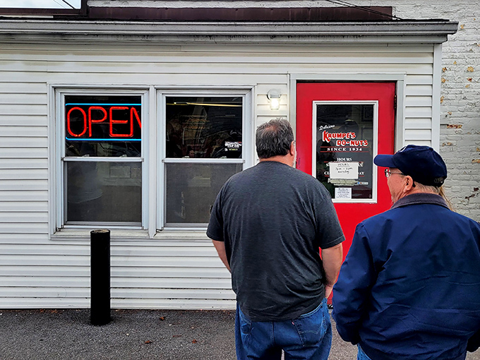 The unassuming red door of donut paradise. Like finding a speakeasy for sugar fiends, Hagerstown locals know this entrance leads to pure bliss.