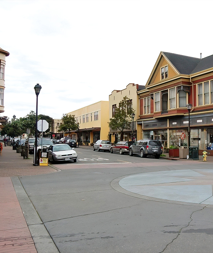 Eureka's historic downtown invites you to stroll through a living museum of Victorian architecture where your retirement dollars stretch further than your imagination.
