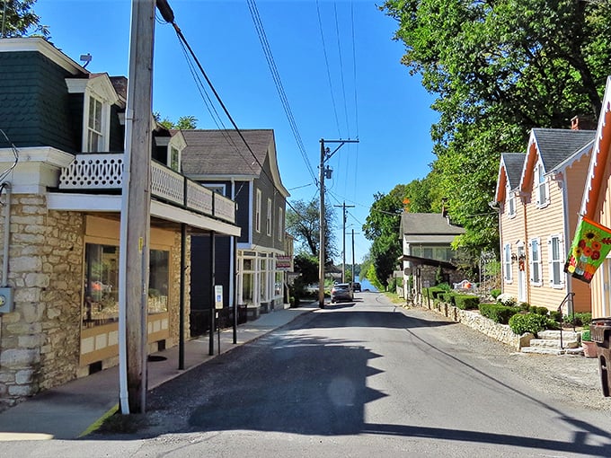 Main Street Elsah looks like a movie set, but it's the real deal &ndash; a perfectly preserved slice of 19th-century America where history isn't behind glass, it's all around you.