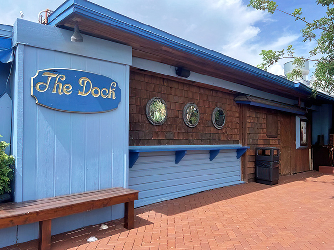 Paradise found! The thatched-roof charm of The Dock at Crayton Cove beckons boaters and landlubbers alike to this waterfront Naples treasure.