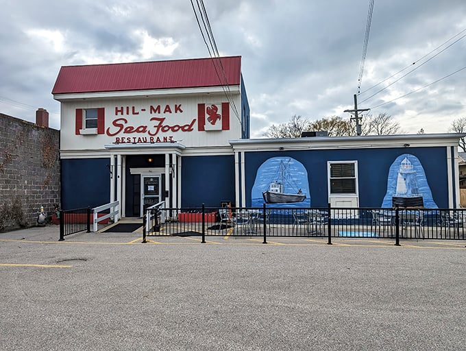 The maritime murals on Hil-Mak's blue exterior aren't just decoration&mdash;they're a promise of the oceanic delights waiting inside this Ashtabula gem.