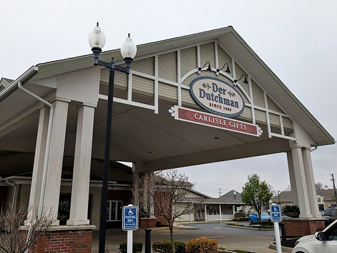 The welcoming facade of Der Dutchman stands like a beacon of comfort food, promising Amish country delights that have drawn hungry pilgrims since 1969.