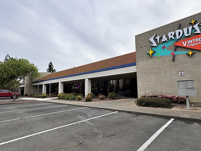 The retro-futuristic sign beckons like a mid-century time portal. Stardust's exterior promises treasures that would make Don Draper feel right at home.