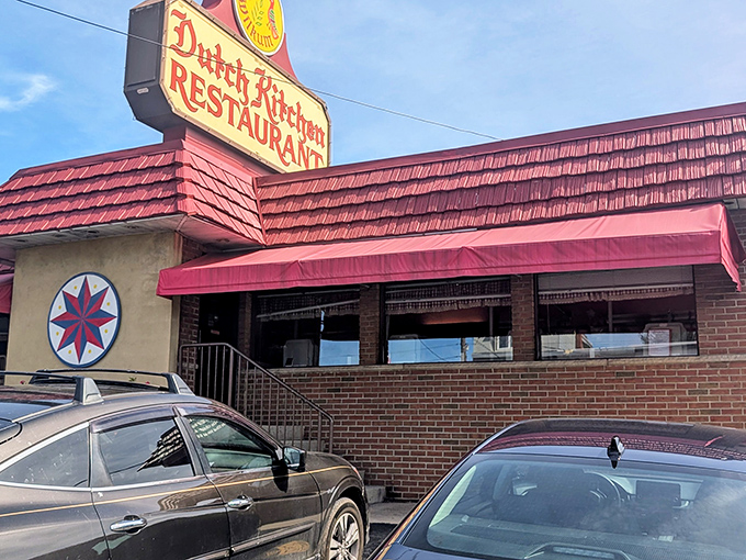 That iconic red roof and Pennsylvania Dutch hex sign aren't just decoration&mdash;they're promises of the comfort food paradise waiting inside.