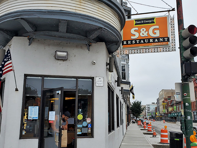 The unassuming storefront of S&G Restaurant in Lincoln Park might not scream "breakfast paradise," but locals know better. Some treasures don't need flashy signs.