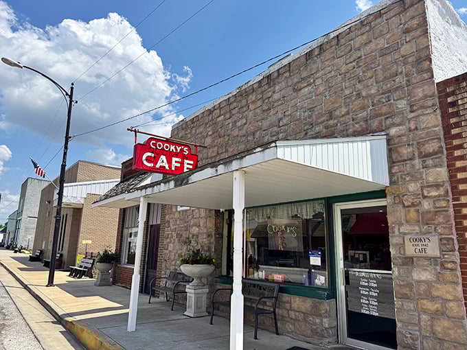 Bathed in Midwest sunshine, Cooky's Cafe's charming exterior promises the kind of authentic dining experience that food television hosts dream about discovering.