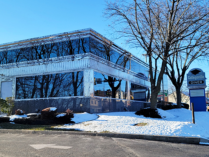 The iconic blue-trimmed exterior of Collegeville Diner stands as a beacon for hungry travelers. This Pennsylvania landmark promises comfort food that feels like a homecoming.