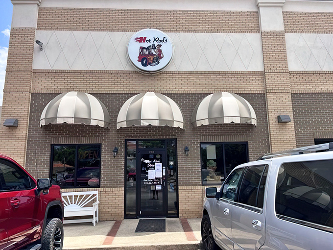 The unassuming brick exterior of Hot Rod's Diner hides culinary treasures within, like finding a vintage Cadillac at a neighborhood garage sale.