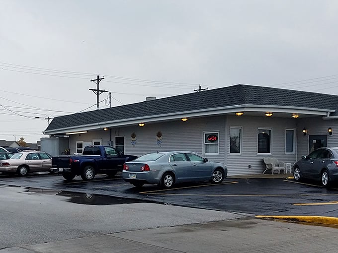 Cars fill the modest parking lot even on a gray day&mdash;the universal signal that locals know something visitors should discover. Ohio's weather may be unpredictable, but Granny's quality never is.