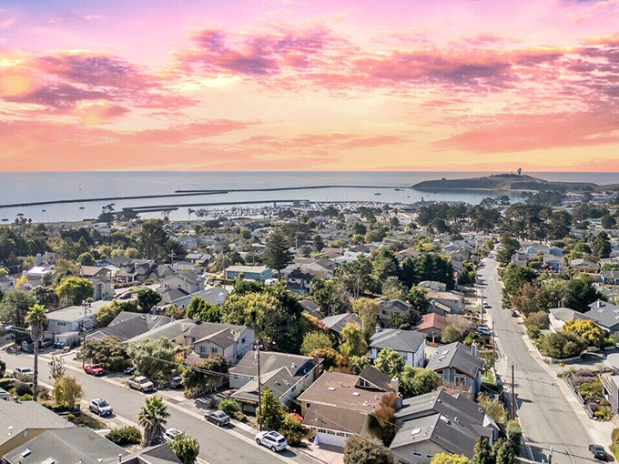 Half Moon Bay's sunset skyline looks like Mother Nature decided to outdo herself with a cotton candy palette over this peaceful coastal haven.