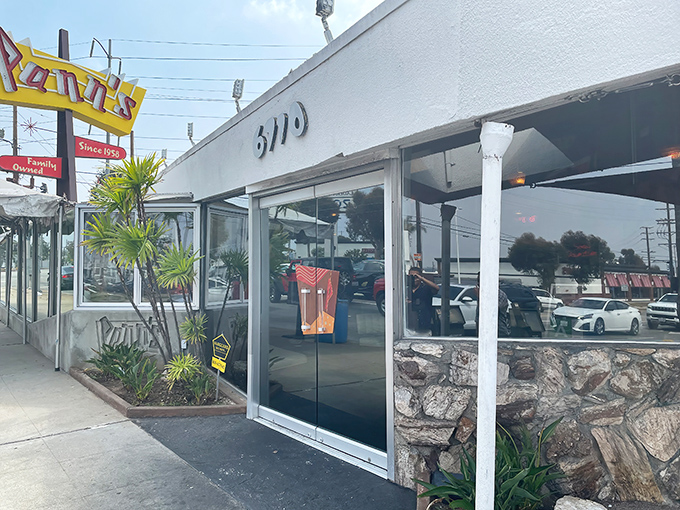 The classic Googie architecture makes Pann's instantly recognizable&mdash;like spotting an old friend in a crowd of strangers.