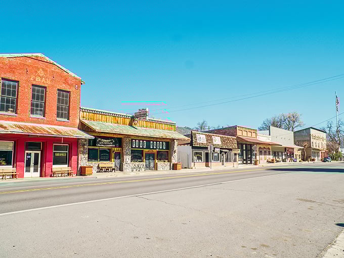 Fort Jones from above reveals its secret superpower: breathing room. The town sprawls gracefully among trees, with mountains standing guard like gentle giants.