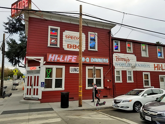 That faded "SPECIAL WESTERN BBQ" sign isn't false advertising&mdash;it's a humble understatement from a place that lets its meat do the talking.