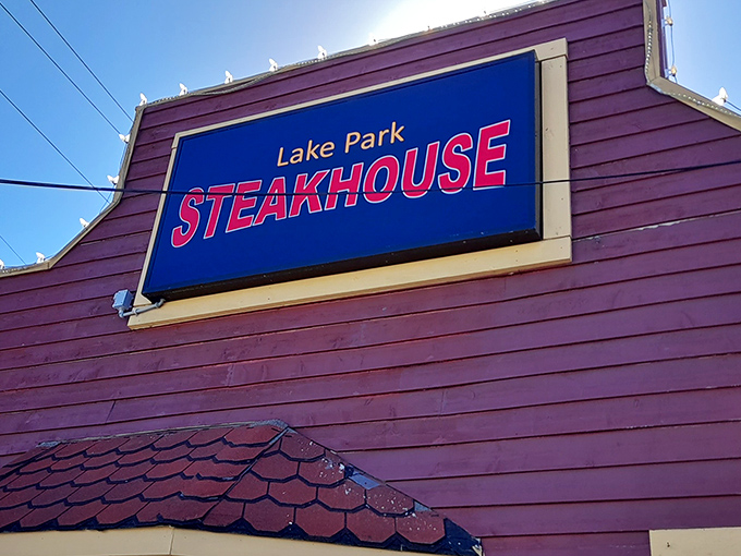 The burgundy exterior with golden trim might not scream "culinary destination," but like all great food stories, the unassuming ones hide the best surprises.