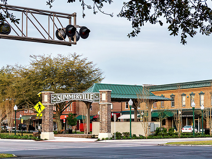 Brick-paved streets and charming storefronts &ndash; downtown Summerville feels like Main Street USA got a Southern makeover and an extra helping of charm. 