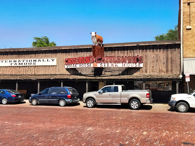 The iconic steer perched atop Cattlemen's has welcomed hungry Texans since 1947. This isn't just a sign&mdash;it's a beacon of beef brilliance.