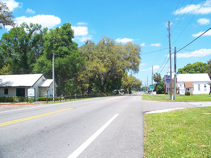 Main Street Altoona&mdash;where rush hour means you might have to wait for two cars instead of one. Small-town charm at its finest.