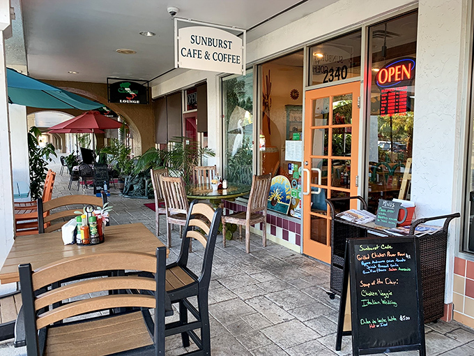 1. the soho omelets at this cafe in florida are so good, they deserve their own fan club