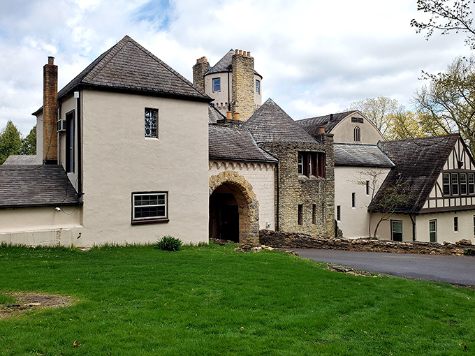 Stronghold Castle's blend of Tudor and medieval architecture creates a storybook silhouette against the Illinois sky, transporting visitors to another era entirely.