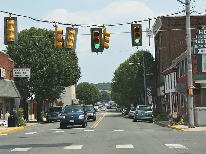 Those traffic lights aren't just for show—they're practically museum pieces in a town where rush hour means three cars at an intersection.