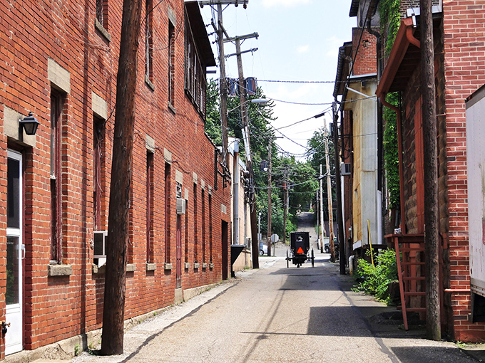 Down this narrow brick alleyway, an Amish buggy creates a perfect time-travel moment. Where else can you watch the 19th and 21st centuries coexist so peacefully?