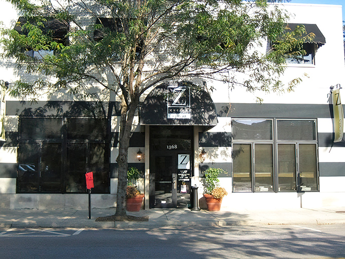 The distinctive black and white striped façade of Z Cucina makes a bold statement on Grandview Avenue. Italian elegance meets Columbus charm!