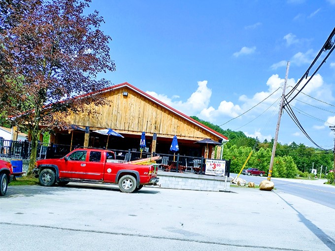 That weathered wood exterior whispers promises of comfort food treasures waiting inside this Pennsylvania gem.