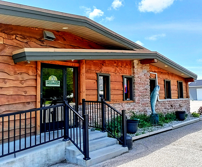 Stone, cedar, and that unmistakable "great food lives here" vibe &ndash; some restaurants announce themselves beautifully.