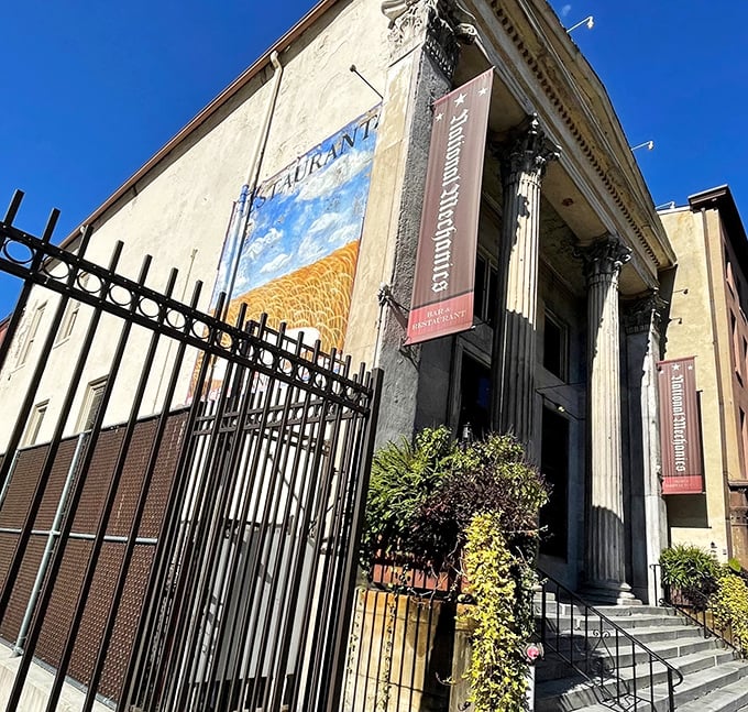 Banking on good taste! National Mechanics' grand columns and historic fa&ccedil;ade hint at its past life as a 19th-century financial institution before becoming a culinary landmark.