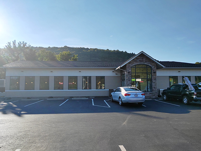 Nestled against Pennsylvania's rolling hills, Bingham's unassuming exterior hides culinary treasures that have turned weekend drivers into regular pilgrims.