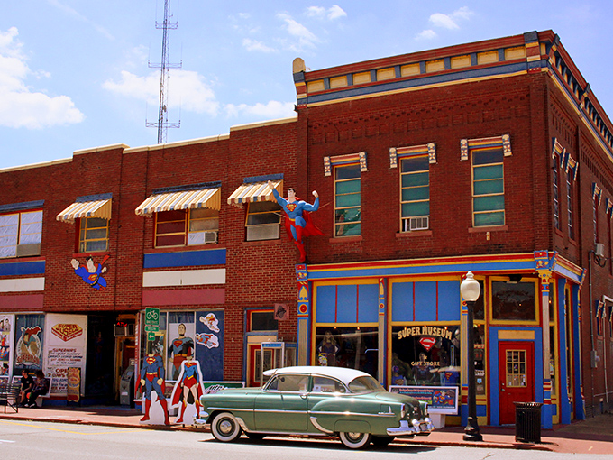The iconic red brick exterior of the Super Museum stands proudly on Market Street, complete with Superman figures ready to take flight from the fa&ccedil;ade.