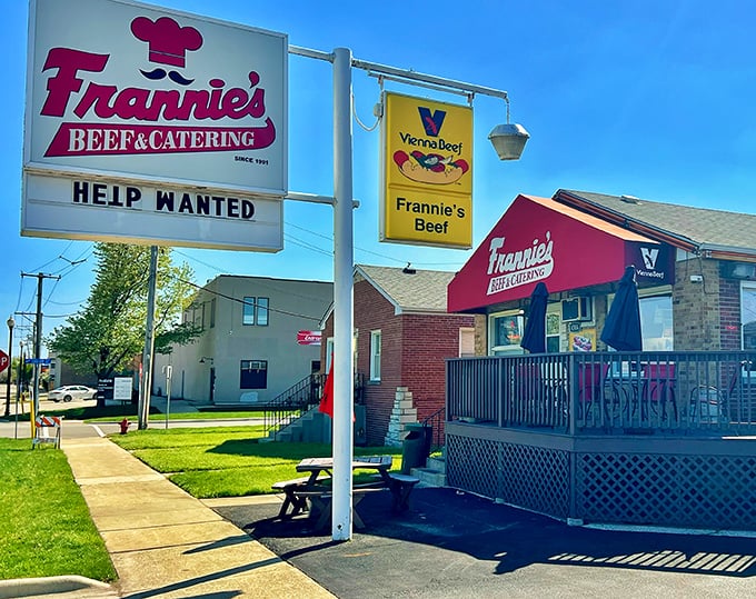 The unassuming exterior of Frannie's Beef & Catering stands like a beacon of hope for hungry travelers. This little red-roofed sanctuary has been saving Schiller Park from mediocre sandwiches for decades.