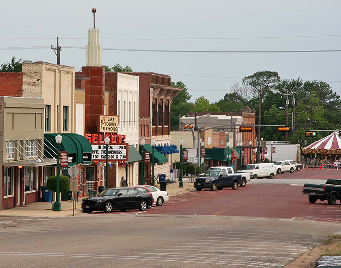 Downtown Mineola looks like a movie set where small-town America still thrives, complete with the iconic Select Theater marquee beckoning visitors with cinematic promises.