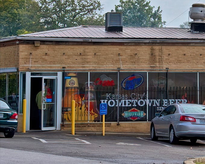 The unassuming brick exterior of LC's might not scream "barbecue royalty," but that smoky aroma wafting through the parking lot tells the real story.