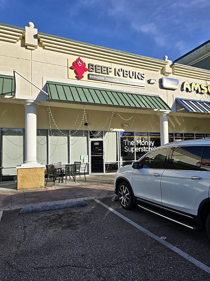 Tucked away in an unassuming strip mall, Beef N' Buns proves that culinary treasures often hide in plain sight.