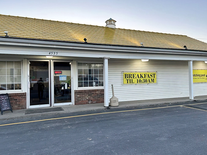The unassuming exterior of Hitching Post Kellogg promises little but delivers culinary magic. Sometimes the best treasures hide in plain sight.