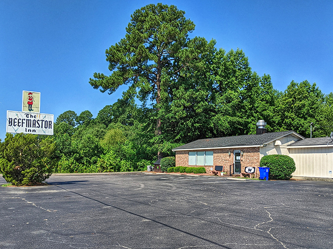 The unassuming exterior of culinary greatness. Like finding a diamond in a strip mall, The Beefmastor Inn's modest brick building houses meat magic within.
