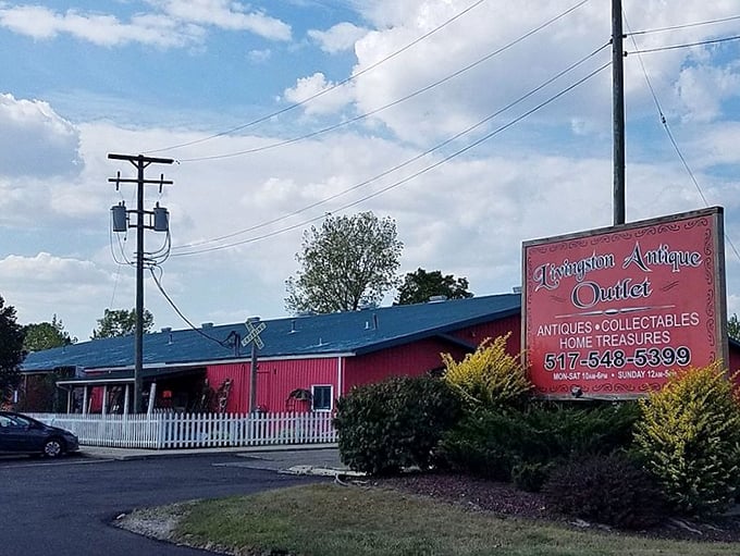 The roadside sign announces your arrival at antiquing paradise &ndash; like spotting an oasis when your home decor has been wandering through a desert of mass-produced sameness.