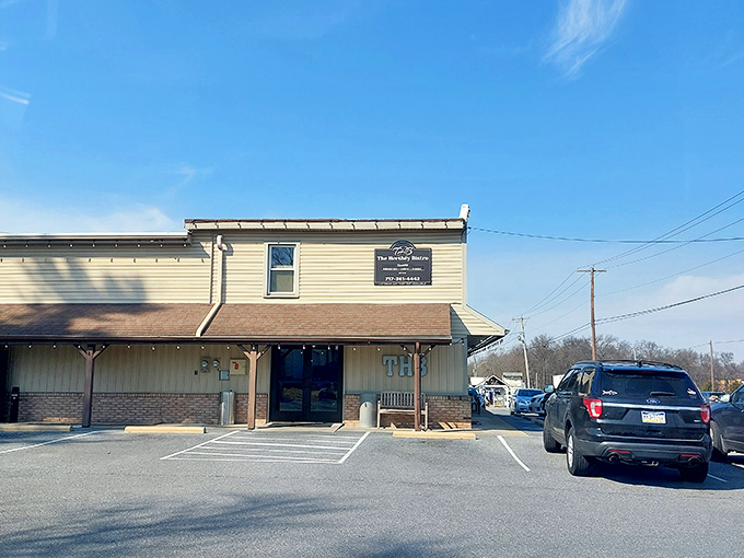 From this angle, you'd never guess the flavor explosions happening inside. Like a food speakeasy, the best spots rarely advertise their greatness architecturally.