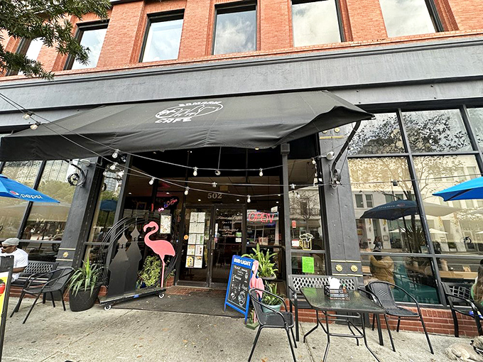 Step inside this downtown Tampa treasure where Mediterranean meets American breakfast tradition perfectly.