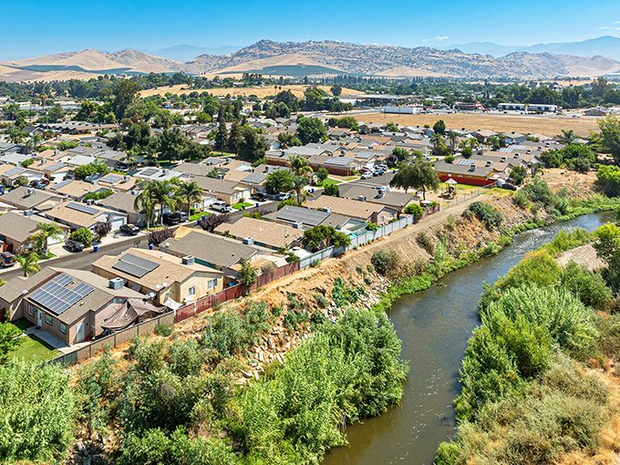 Where mountains meet valley: Porterville's stunning backdrop of Sierra foothills creates a natural amphitheater that cradles this unpretentious community in California's heartland.