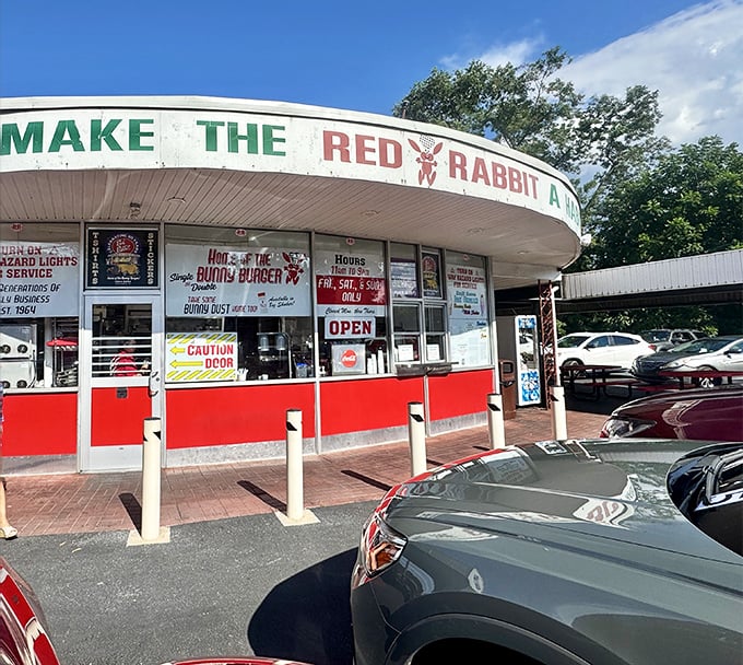 The distinctive red and white exterior hasn't changed much over the decades – and that's precisely why we love it. Some traditions are too delicious to modernize.